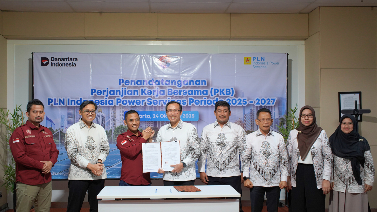 Harmonious Transformation for Sustainability: PLN IP Services Officially Signs 2025-2027 PKB ...